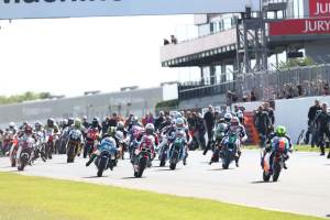 Leading the superbikes into the final race ! – Phase One Endurance